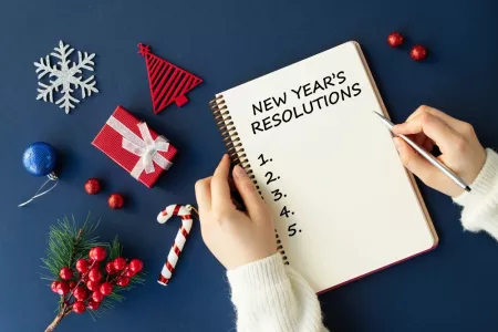 Ultimate Guide to New Year's Resolutions | Advance America